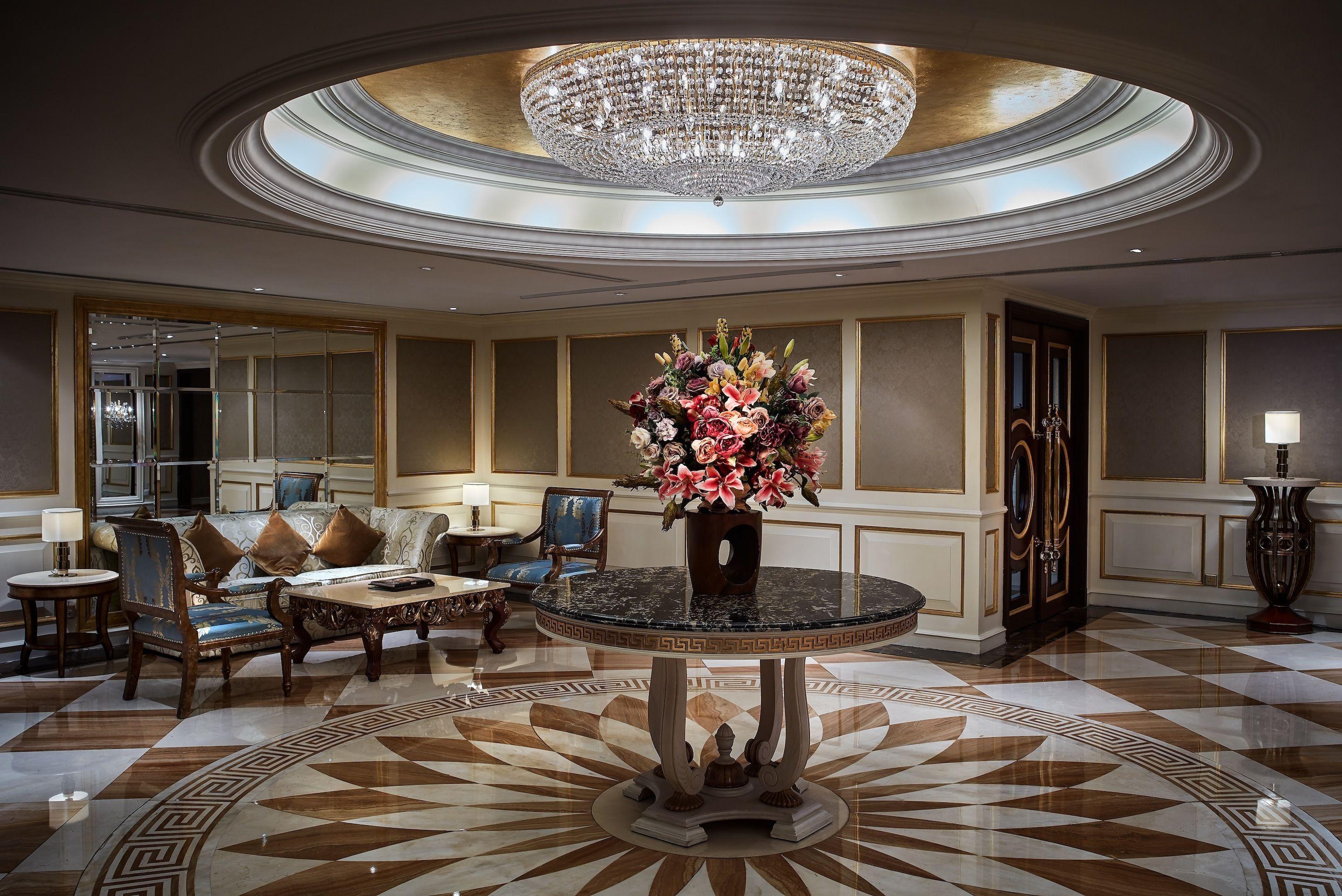 GRAND EMPEROR HOTEL, MACAU
